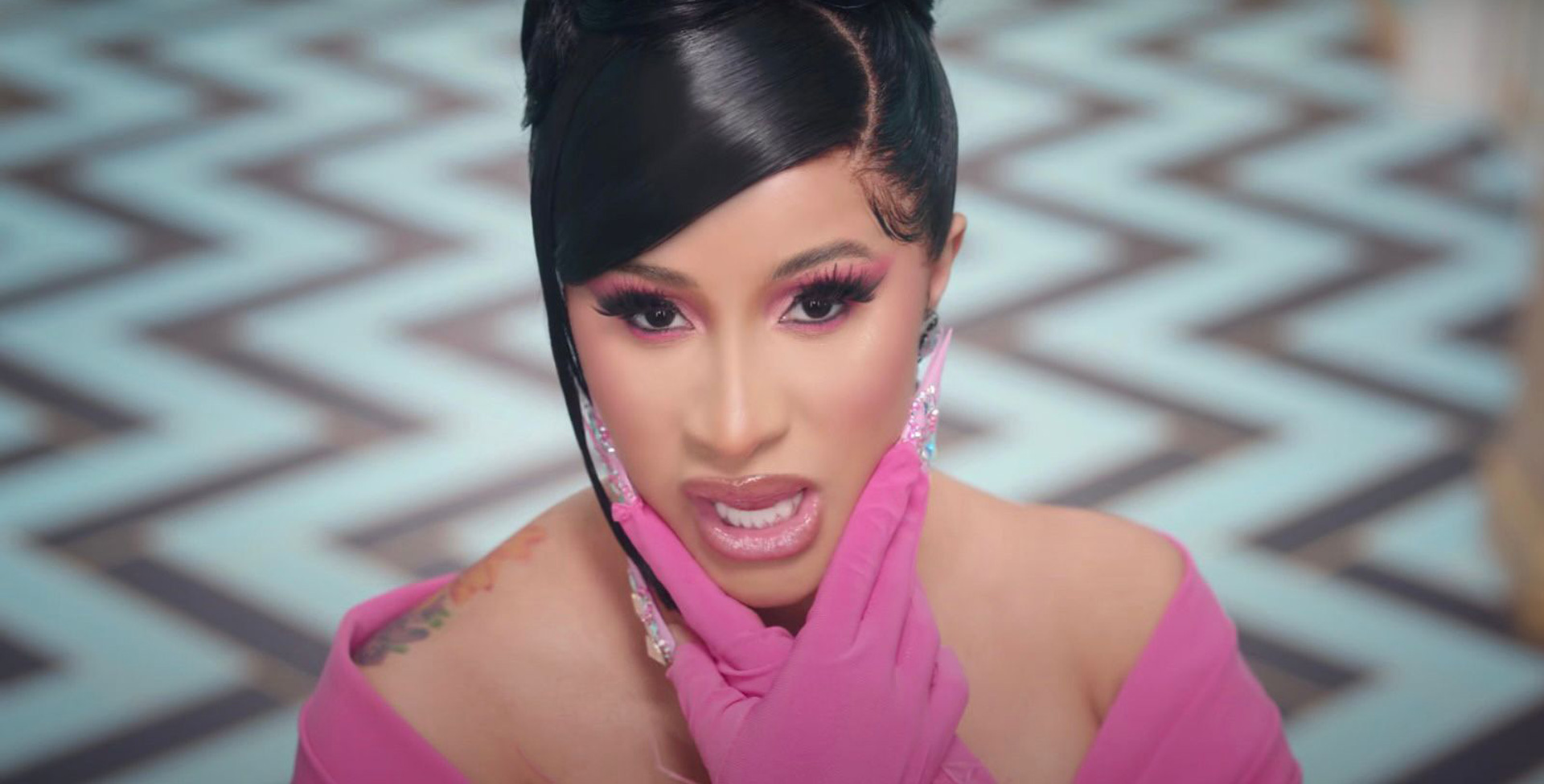 8 of our favourite nail moments from Cardi B’s music videos