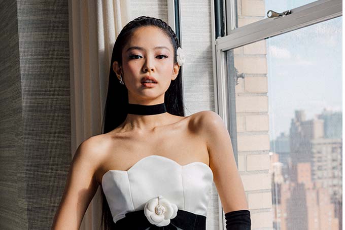 Blackpink’s Jennie Kim makes her Met Gala debut in vintage 1990 Chanel