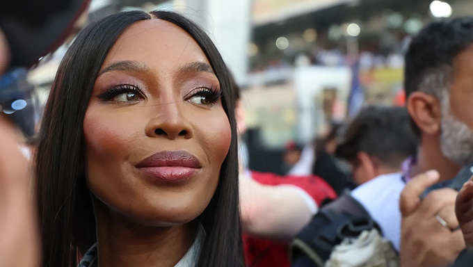 C-shaped blush is the secret to looking snatched