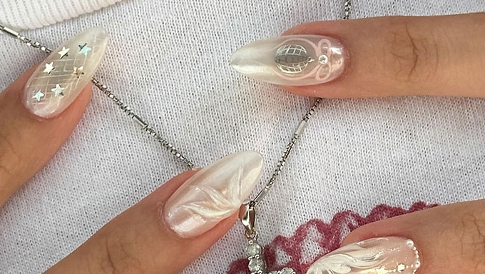 A look inside the life of a nail artist in Singapore: Meet FriskyNails