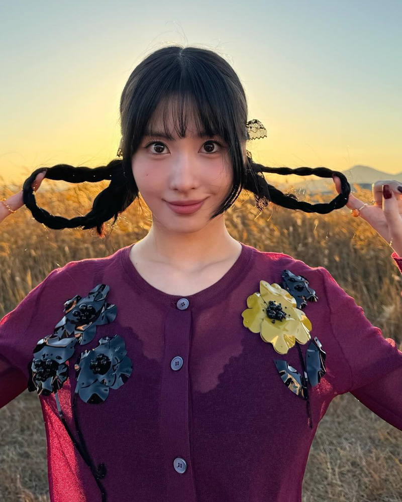 9 striking hair and make-up moments from Momo of Twice