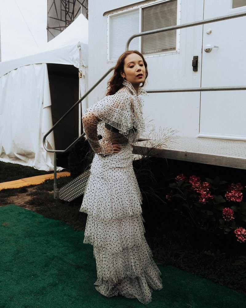 How to emulate Laufey’s whimsical and playful style