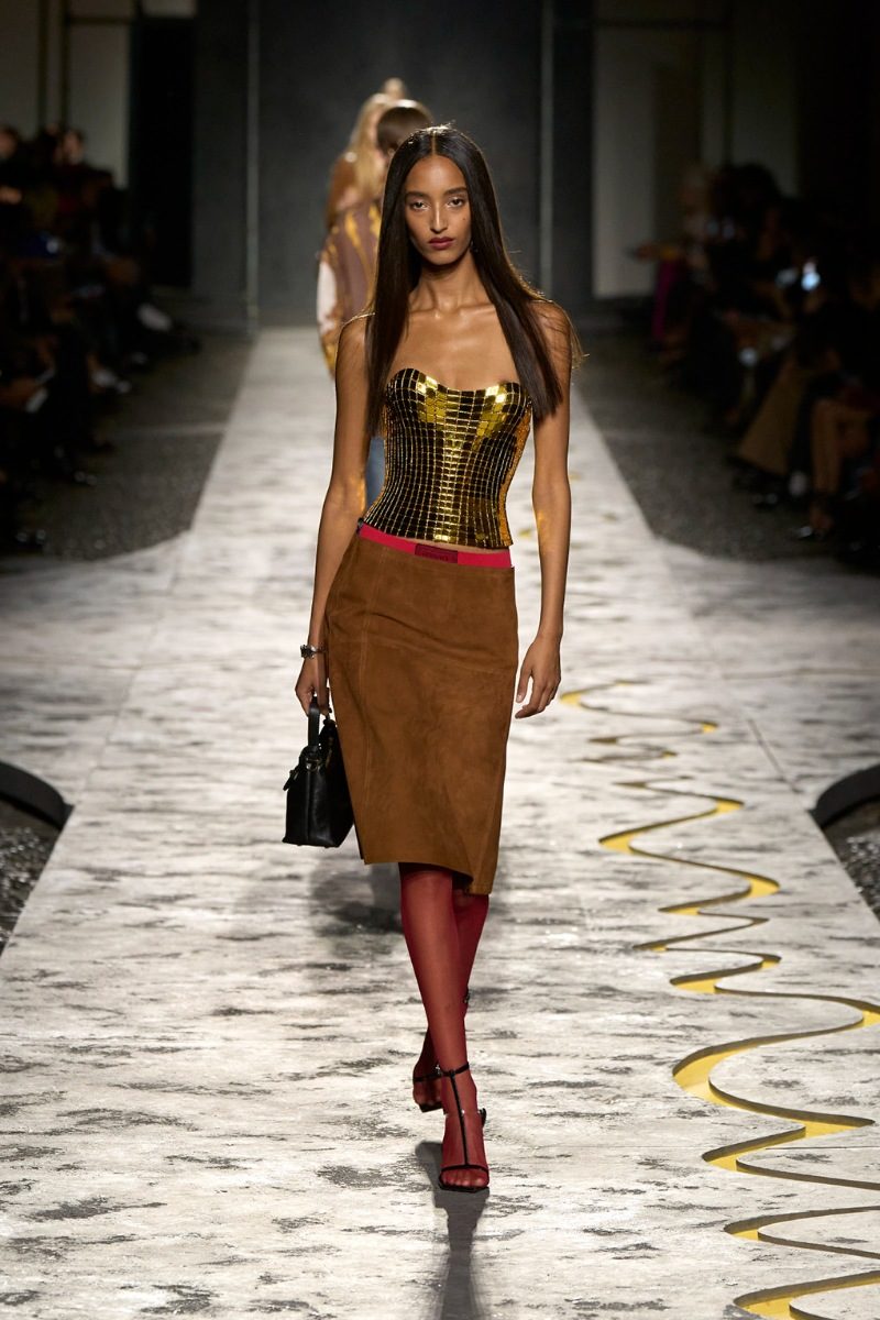 Vogue’s best looks from the Tod’s, Gucci and Versace spring/summer 2025 ...
