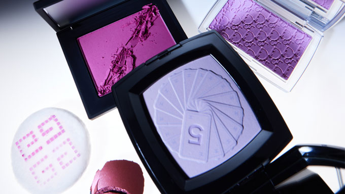 How to rock purple blush