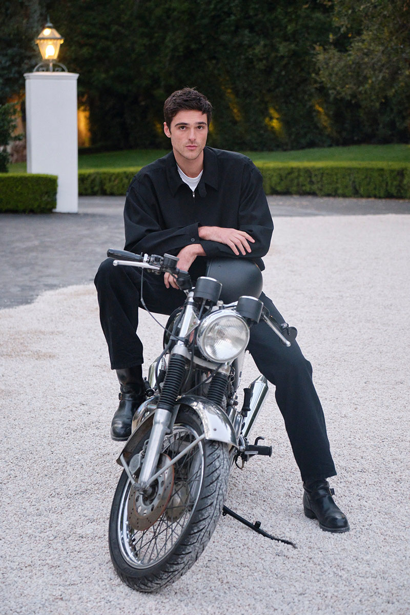 Margot Robbie takes on another iconic role