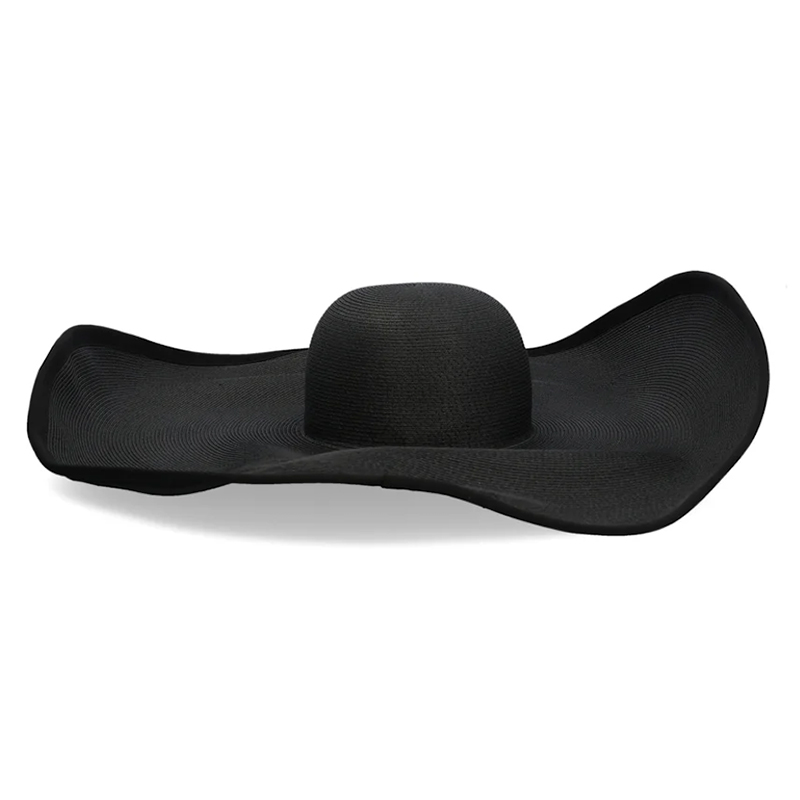 The oversized hat is back in trend—here’s how to rock it