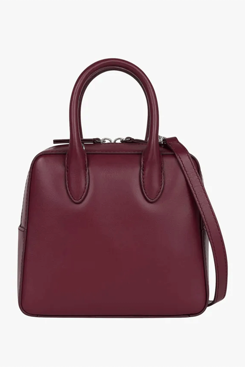 The new minimalist handbags we’re loving (and shopping!) for 2025