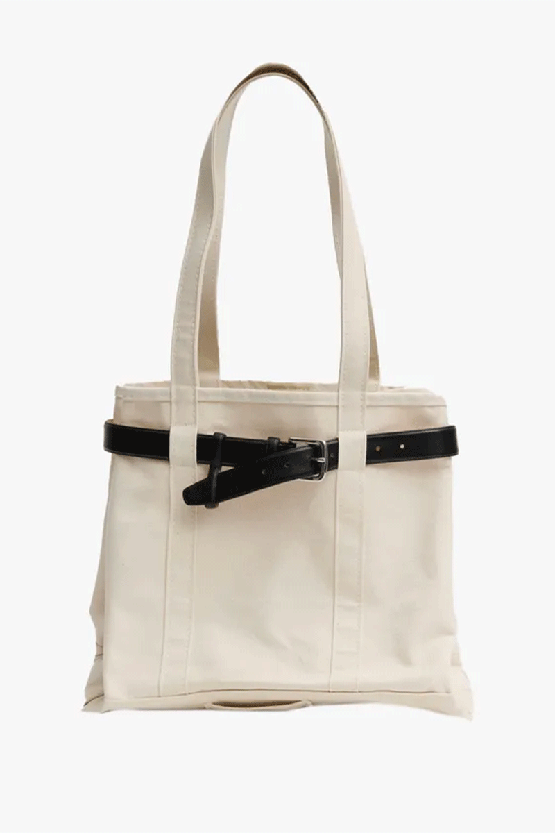 The new minimalist handbags we’re loving (and shopping!) for 2025