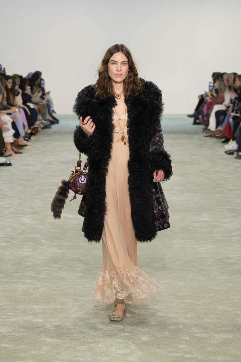 Vogue’s best looks from the Chloé fall/winter 2025 show
