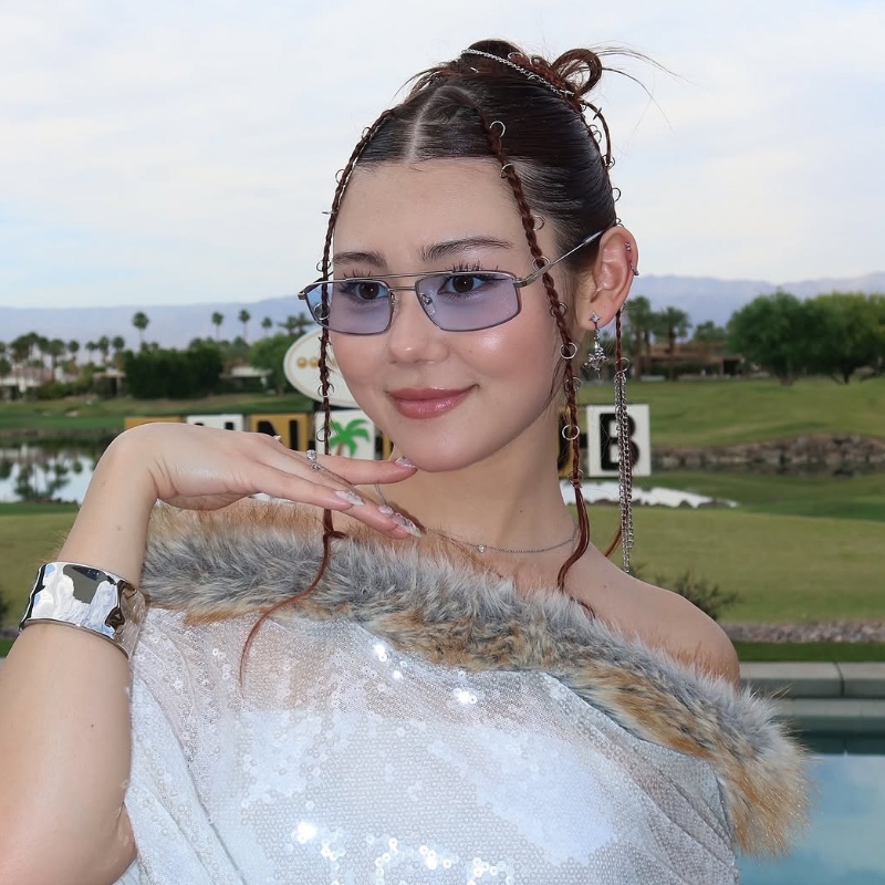 The most electrifying beauty looks spotted at Coachella 2025