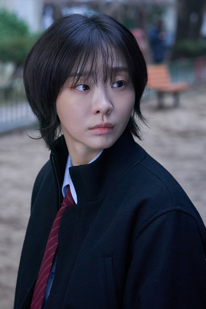 How to cop Kim Dami’s preppy style as Yoon Ena in Nine Puzzles