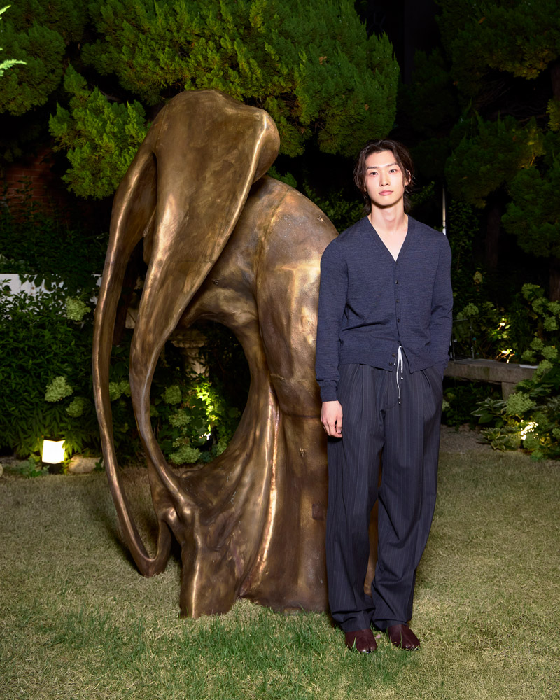 All the head-turning celebrity appearances from Frieze Seoul 2025