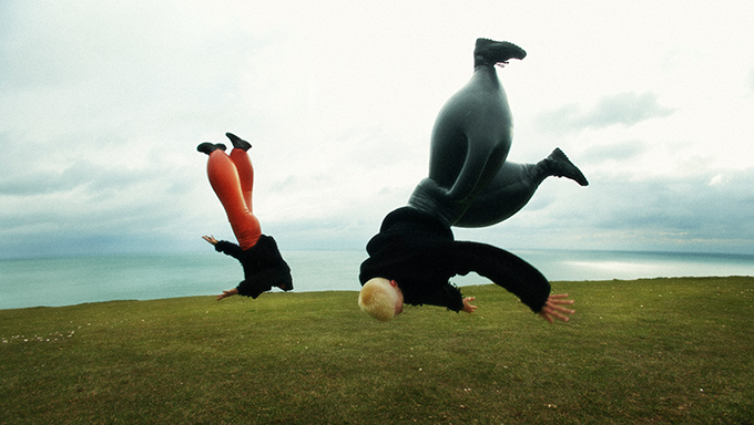 The fashion language of designer Harri KS emerges from air and atmosphere